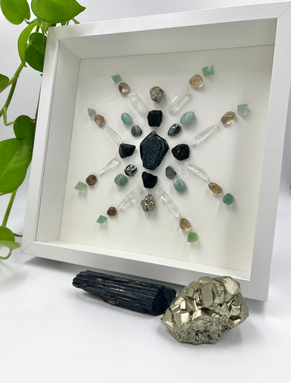 The Bodyguard Crystal Grid | Le Petit Crystal